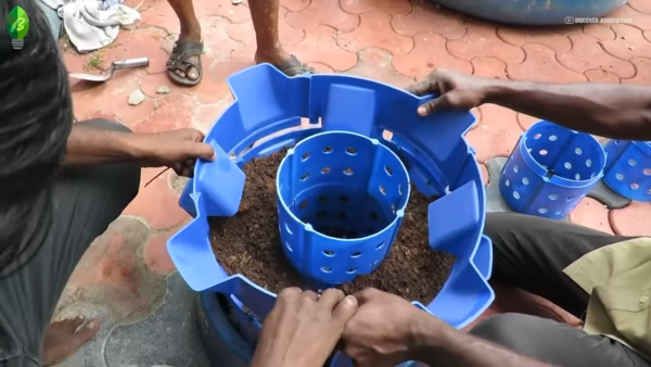 Integrated Kitchen Waste Disposal And Plant Growing Tower System ...